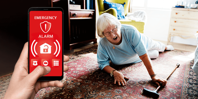 Emergency Button for Seniors - 5 Reasons You Need It for Senior Parents